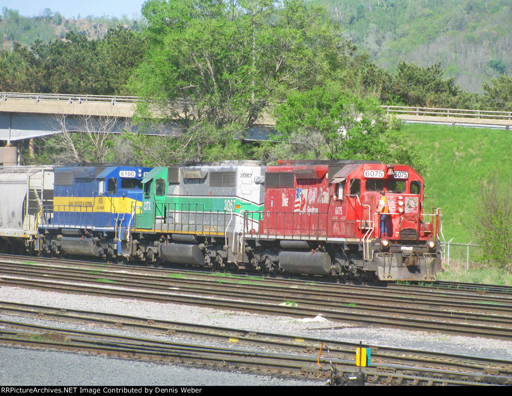 DM&E 6075, CP's Tomah Sub.